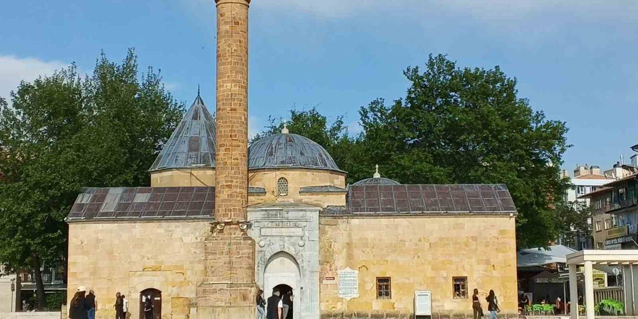 Cumhuriyet Tarihinin İlk Külliye Projesi, Kırşehir’de Yeni Yaşam Alanı ...
