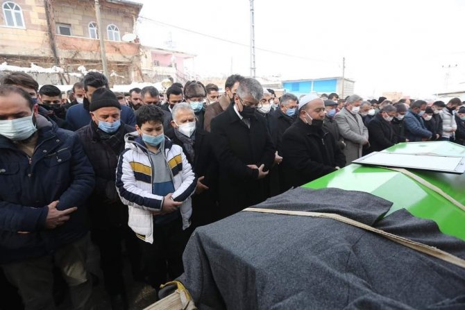 Adem Özbek Son Yolculuğuna Uğurlandı