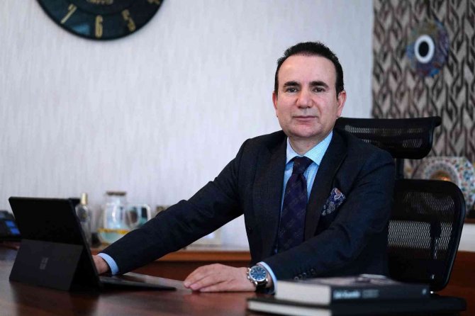 Mehmet Atmaca: "Türkiye İnşallah Savaşı Bitirecek"