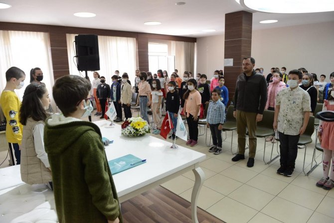 Çocuk Meclisi Yeni Başkanını Seçti