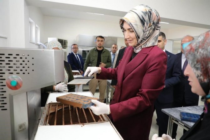 Afyonkarahisar Valisi Yiğitbaşı Adım Adım İlçeleri Ziyaret Ediyor