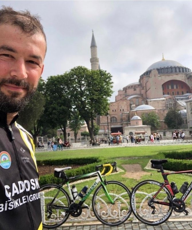 Arnavutköy’de Ticari Taksinin Çarptığı Bisiklet Sürücüsü Hayatını Kaybetti