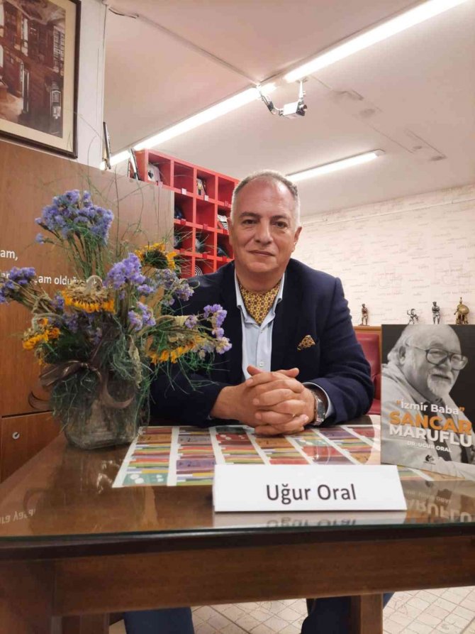 “İ̇zmir Baba” İmza Gününde Anıldı