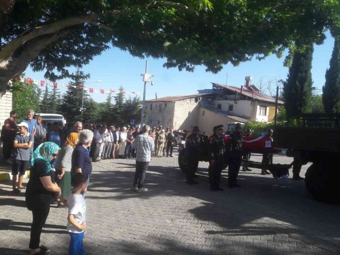 Hayatını Kaybeden Kıbrıs Gazisi Elazığ’da Son Yolculuğuna Uğurlandı