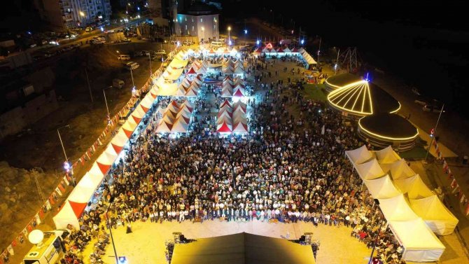 Uluslararası Tarihi İ̇spir Panayırı Başladı