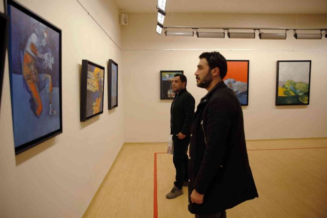 Sanko’da “İnsan” Temalı Resim Sergisi Devam Ediyor